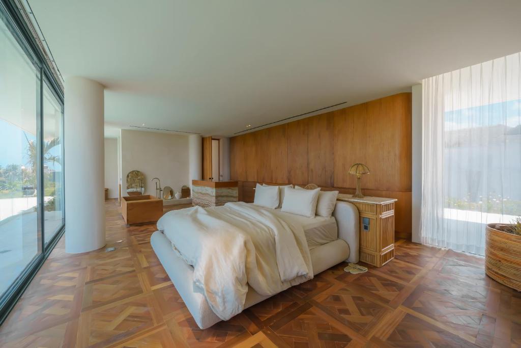 Portofolio - Yanis Gallery